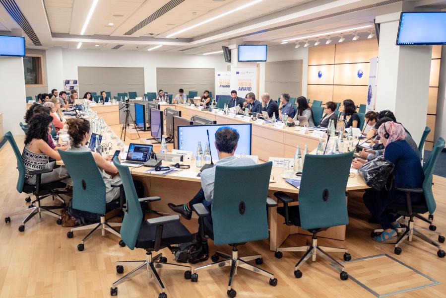 32 EuroMed journalists selected for Migration Media Award