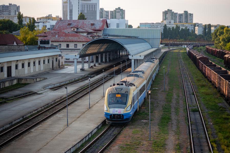 Moldova: Team Europe - EIB invests in modern, safe and efficient ...