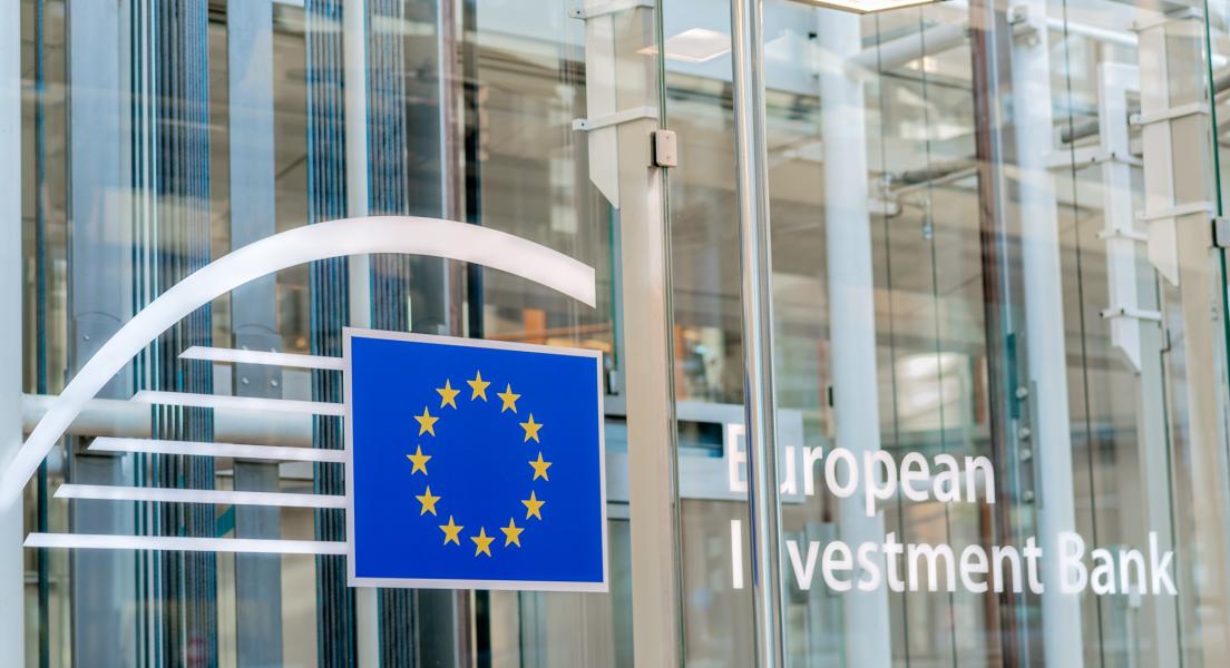 Spain: EIB and ICF sign €100 million loan to back small businesses ...