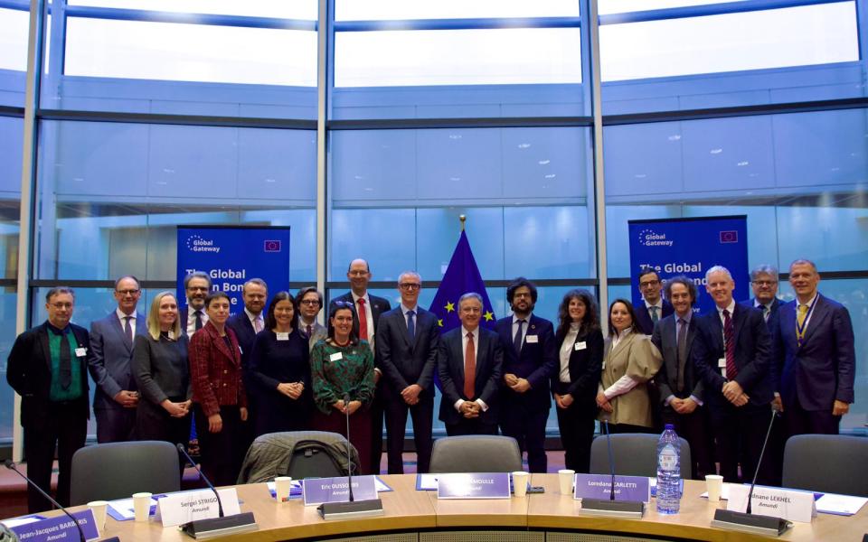 EU and partners sign the Global Green Bond Initiative Fund to mobilise ...