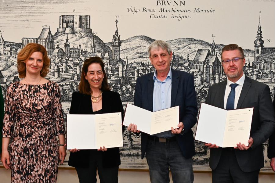 Czech Republic: EIB grants €75 million to support sustainable heating ...