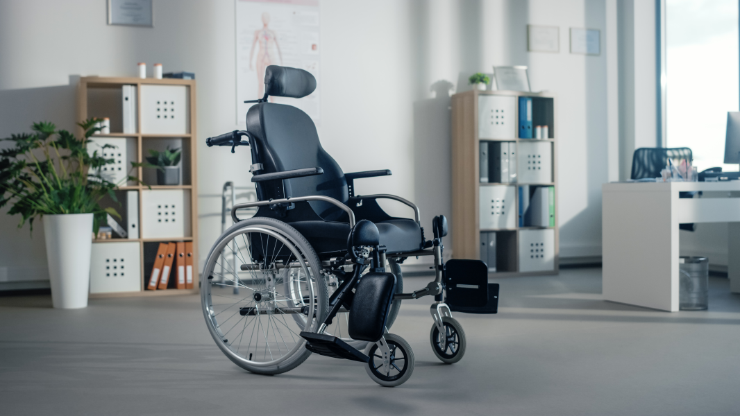 Munevo creates smart wheelchair with gesture-reading tech